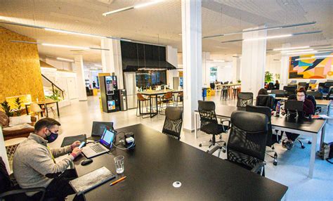 Cowork Up Coworking Space Book Now On Nomad Cowork