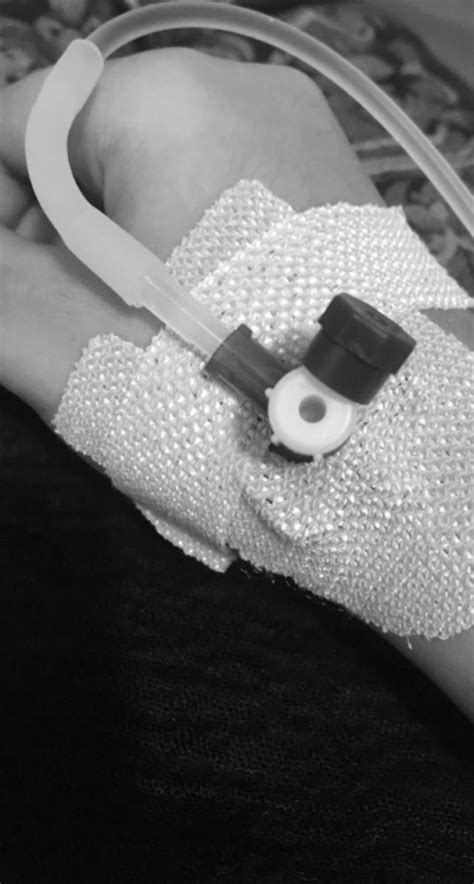 Pin By Elif On Drip In 2022 Hospital Photography Emotional