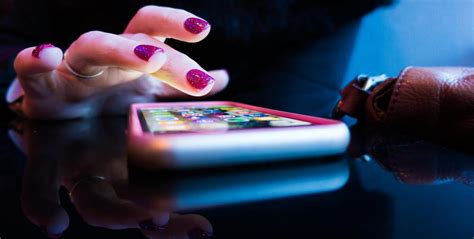 Try The Easiest Way To Hack Someones Phone Without Touching It