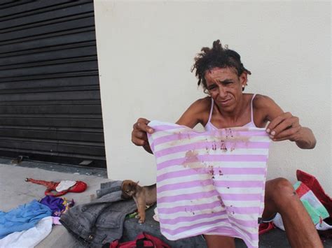 G1 Moradora de rua é agredida ao tentar beber água em igreja de
