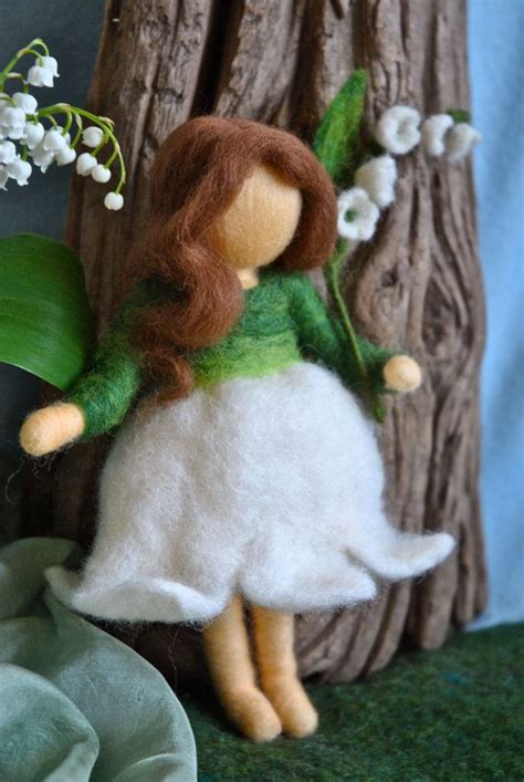 Bambola Infeltrita Ad Ago Ispirata Alla Fata Dei Fiori Etsy Italia