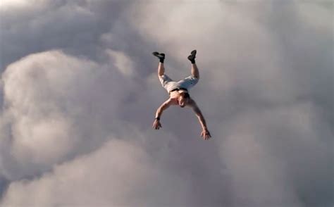Man Survives Jumping Without A Parachute From Dizzying Height Of 13 000