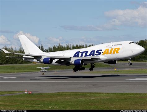 N471MC Atlas Air Boeing 747 412 BCF Photo By Terry Figg ID 1612856