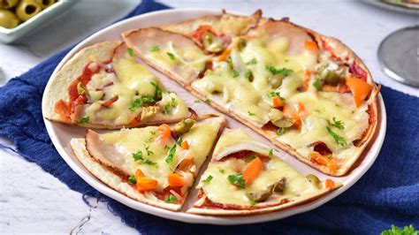 Pizza Z Tortilli Na Patelni Przepis