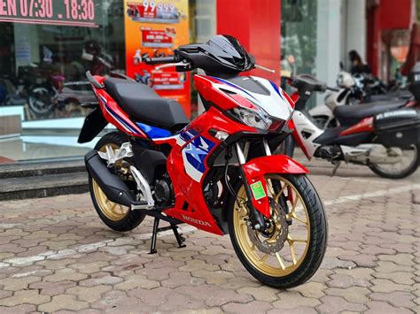 Chi tiết Honda Winner X bản Thể thao mới tại đại lý đã mở bán chính thức