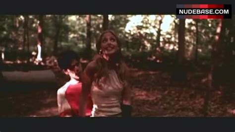 Sex With Sarah Michelle Gellar In Wood Harvard Man Nudebase