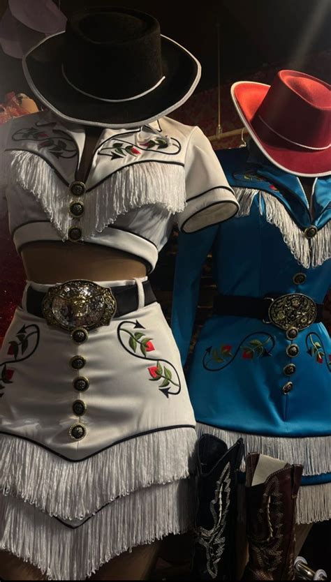 Cowgirl Outfits Western Outfits Cowboy Outfits For Women Western