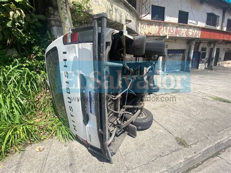 Diario El Salvador on Twitter TráficoSV Se reporta automóvil