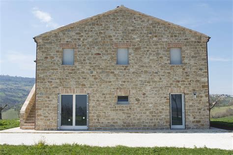 Infissi In Legno E Legno Alluminio Soluzioni Su Misura Per Case Di