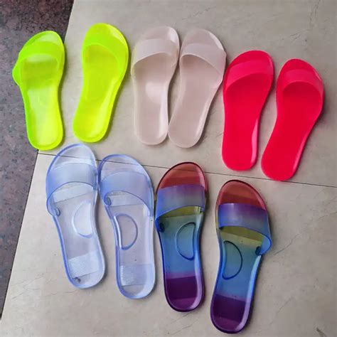 Venta Sandalias Transparentes De Colores En Stock