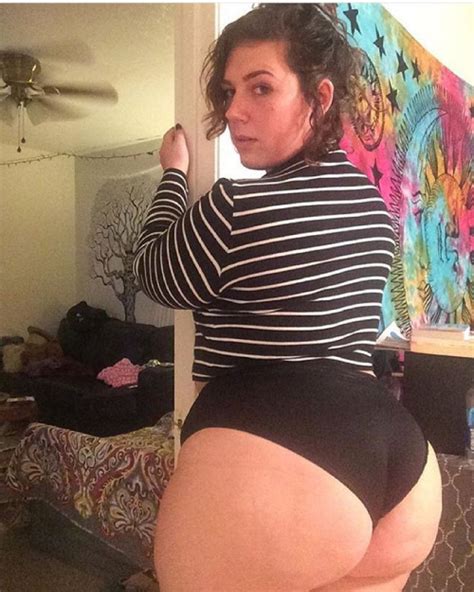 Whooty ShesFreaky