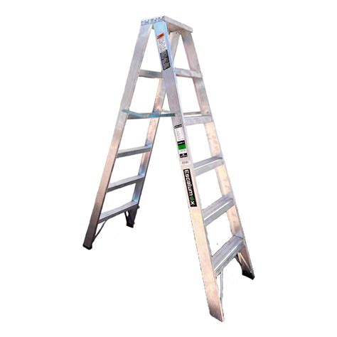 Escalera de aluminio Escalumex Tipo tijera 5 peldaños por ambos lados