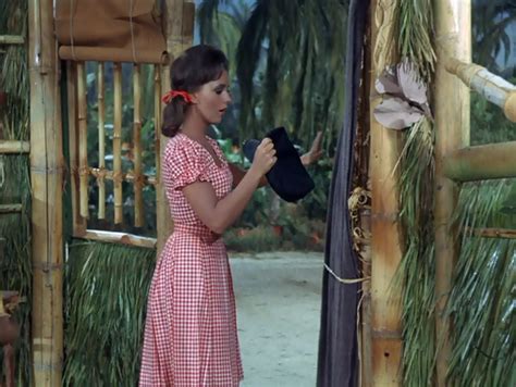 Gilligans Island Screencaps • The Chain Of Command”