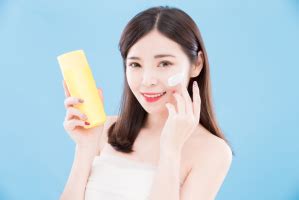 10 Cara Penting Menjaga Kesehatan Kulit Hello Sehat