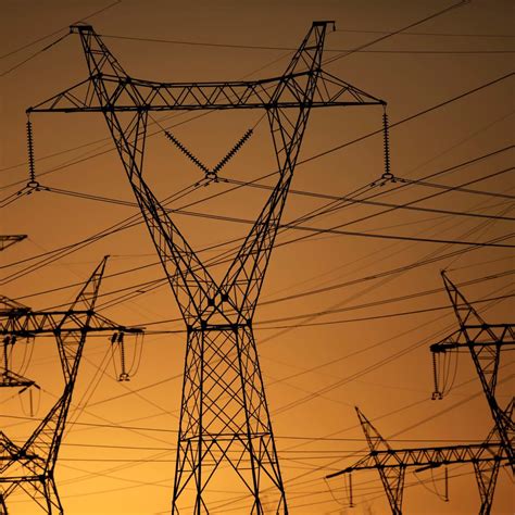 TORRES DE TRANSMISSÃO DE ENERGIA Jornal Povo