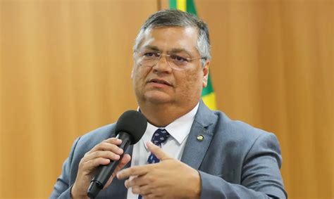 Oposição projeta que indicação de Flávio Dino ao STF será aprovada