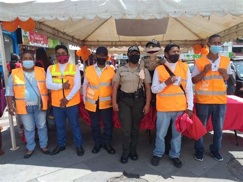 Policía Ecuador on Twitter ACCIONES PREVENTIVAS En San Antonio UIO
