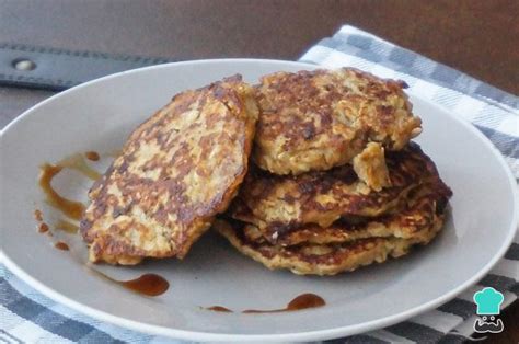Hot Cakes de AVENA y PLÁTANO Receta Fácil y Light Calorías y Trucos