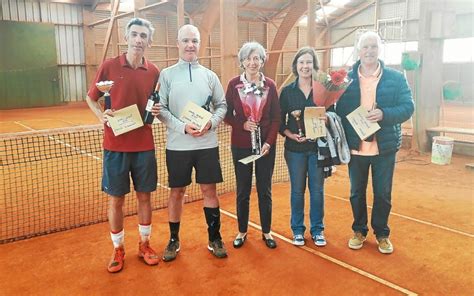 Raquette Carnacoise 50 participants au tournoi interne Le Télégramme