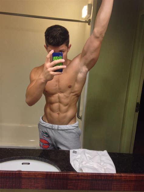 Sexy Straight Bad Boy Shirtless Fit Body Abs Selfie