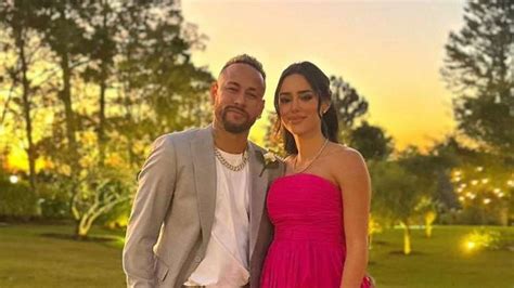 Ap S Pol Mica De Trai O Neymar Quebra O Sil Ncio E Pede Perd O