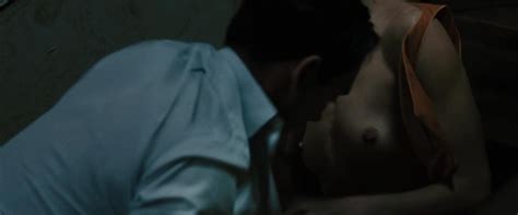 Naked Natalia Vodianova In Belle Du Seigneur