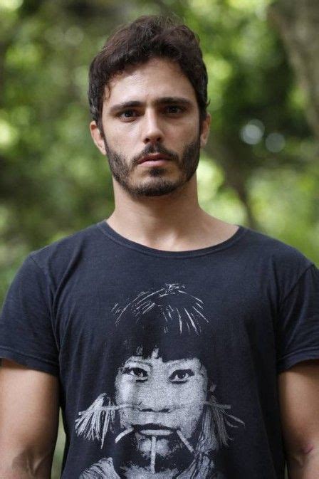 Thiago Rodrigues Ator E Modelo Thiago Rodrigues Homens Brasileiros