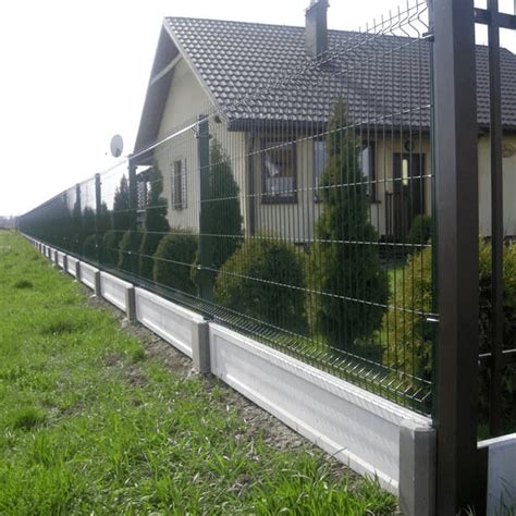 Podmurówka betonowa pod ogrodzenie panelowe panele ogrodzeniowe