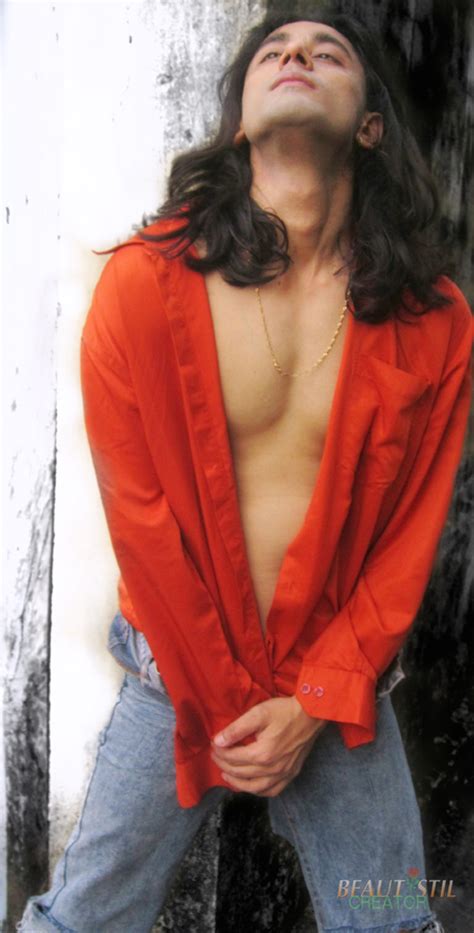 Rajkumar Patra Bold Shirtless Half Naked Looks Hot Modelos