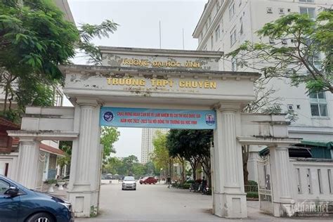 Vụ nữ sinh trường chuyên tự tử Tạm đình chỉ giáo viên chủ nhiệm 2sao