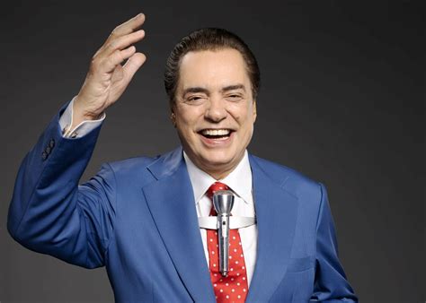 Intérprete de Silvio Santos em O Rei da TV defende a série após