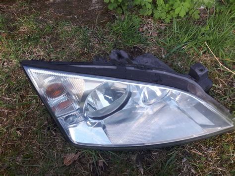 Reflektor lampa przód przednia prawa ford mondeo mk3 prawy Warszawa