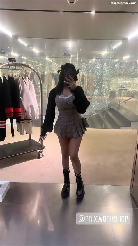 Neekolul Neekolul Nude OnlyFans Leaks The Fappening Photo
