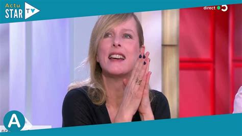 Je ne peux pas me regarder Karin Viard gênée devant danciennes
