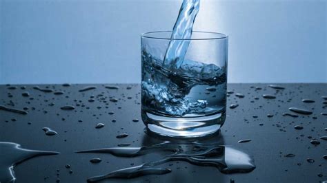 Cosa Succede Quando Bevi 3 Litri Di Acqua Al Giorno Ambiente Bio