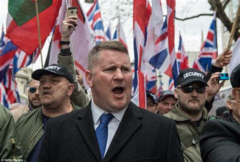 EDL Protest In London Sparks Violent Clashes Daily Mail Online