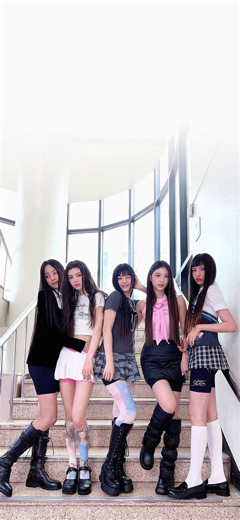 New Jeans Danielle En 2022 Asian Beauty New Jeans Style Asian Eye