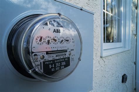 Dónde se encuentra el NIS en el medidor de luz