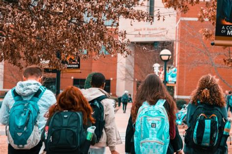 Tips Memilih Jurusan Kuliah Yang Tepat Bagi Calon Mahasiswa Baru