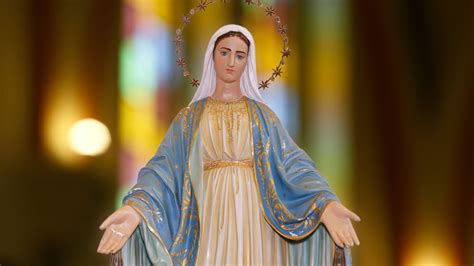 Por que Nossa Senhora é a bem aventurada e Mãe da Igreja