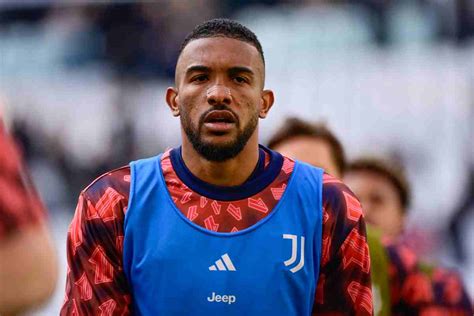 Calciomercato Mln Per Bremer Il Sostituto Arriva Dall Italia