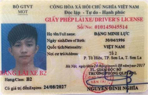 Điều kiện học thi bằng lái xe B2 và quy trình thi lái xe ô tô