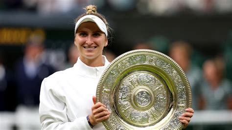 Wimbledon Vondrousova Beats Jabeur Becomes First Unseeded Women Hot
