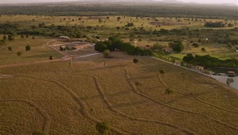 Fazenda É o Amor de Zezé tem 1 5 mil hectares e é rodeada por rios 8