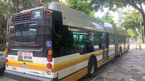 10 02 2022 Honolulu TheBus Route 20 Waikiki Beach Hotels Bus 6010