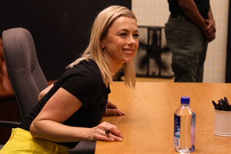 Iliza Shlesinger Wins Celebrity Jeopardy Despite Fans Wanting Her To ‘calm Down
