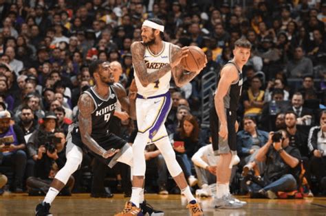 Watch Lakers Rookies Sing Happy Birthday To LeBron James