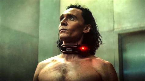 Tom Hiddleston Is Ripped In New Loki Blooper Video The Direct