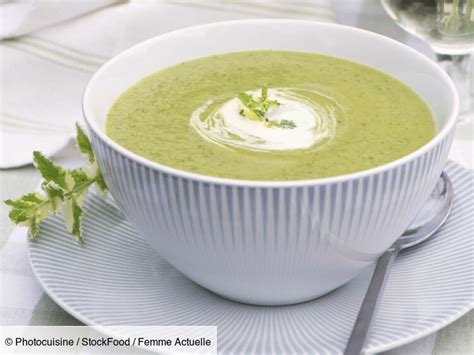 Velouté de courgette au Kiri rapide découvrez les recettes de cuisine