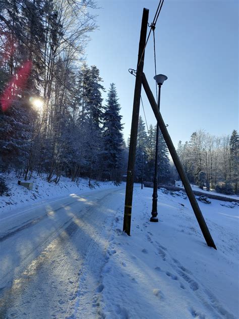 Przebudowa sieci wodociągowej z przyłączami w Iwoniczu Zdroju przy ul